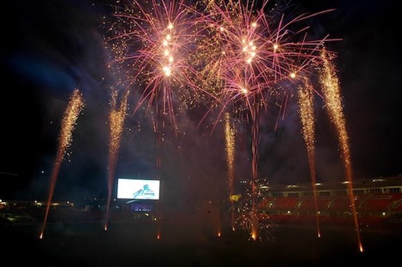 Colours of the Outback Pyromusical Spectacular – Howards Fireworks