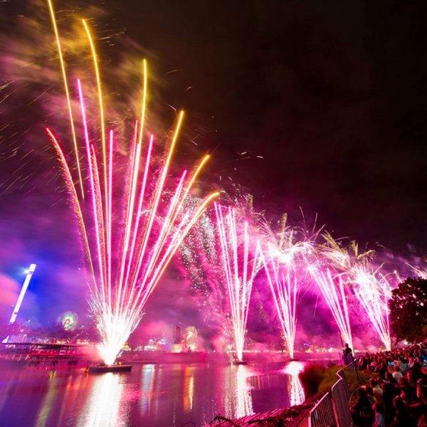 Community Events & Festivals – Howards Fireworks